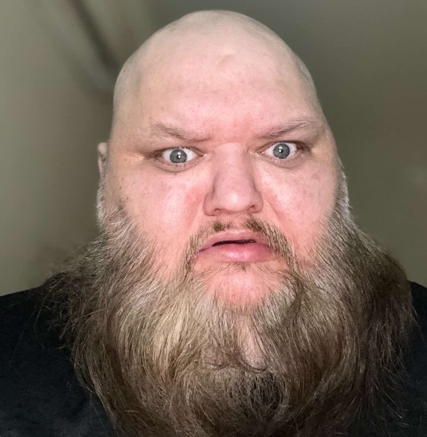 TikTok Star John Crawley Dead at 47 : The Internet Mourns "KingbeardX ...
